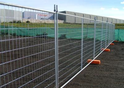 China Heavy Duty Galvanized Temporary Fence with 4-6mm Wire Diameter and 860x90x7mm Base Slab for Construction Sites for sale