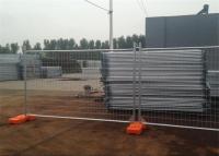 China Galvanized Temporary Metal Fencing 2.4m x 2.1m with 3mm Wire Diameter Anti-Climb Security Panels for sale