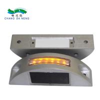 China Aluminum Casting Solar Powered Road Studs Waterproof Pathway Marker Light for sale