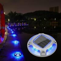 China 2V Solar Dock Light in Warm White/Cold White for Year-Round Lighting for sale
