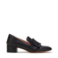 China Black Cow Leather Flat Loafer Dress Shoes with Unique Buckle 3-4cm Heel for sale