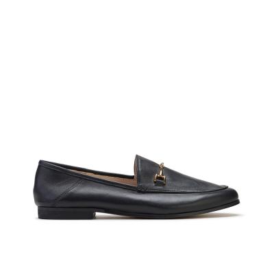 China Women's Black Round Toe Loafers Flat Heel 4cm Patent Cowhide Leather Non-Slip Rubber Outsole for sale