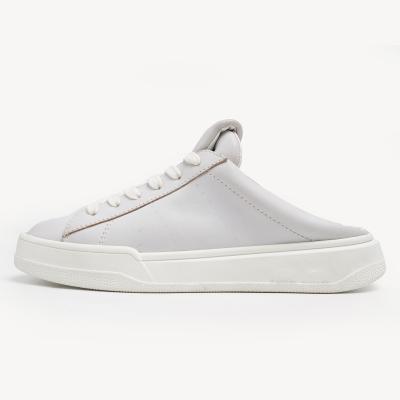 China Women's Casual Leather Sneakers Flat Heel Patent Cowhide Rubber Outsole 37# for sale