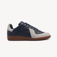 China Genuine Leather Casual Athletic Sneakers for Women Flat Heel Rubber Outsole 37 for sale