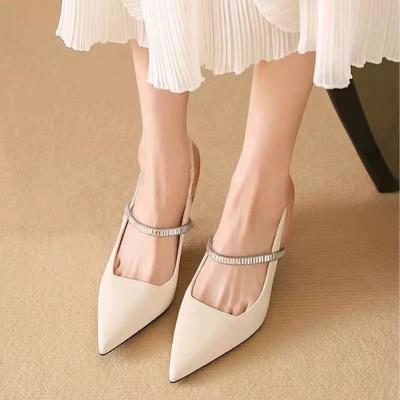 China Women's Chunky Heel Dress Shoes Apricot Leather Strap 9cm Heel for sale