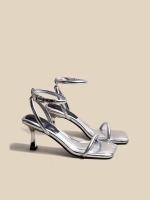 China Women's Chunky Heel Dress Shoes Apricot Leather Strap 9cm Heel for sale