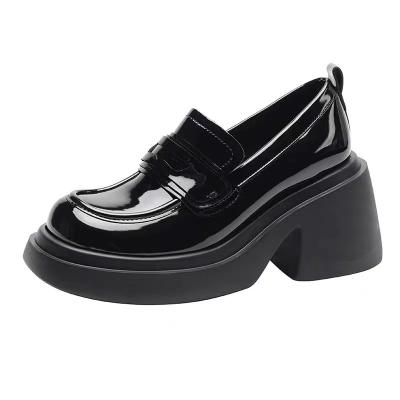 China Fashion Black Flat Loafer Shoes with 4CM Heel Height Custom Color Options for sale