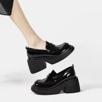 China Women's Fashion Flat Loafer Shoes 4CM Heel Height Patent Cowhide Leather Square Toe for sale