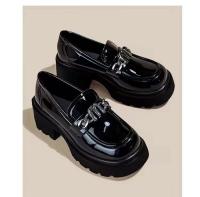 China Fashion Black Flat Loafer Shoes 4CM Heel Height Patent Cowhide Leather Square Toe for sale
