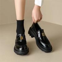 China Fashion Black Flat Loafer Shoes 4CM Heel Height Patent Cowhide Leather Square Toe for sale