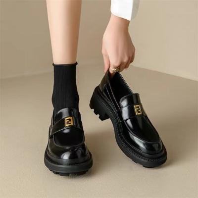China Fashion Black Flat Loafer Shoes 4CM Heel Height Patent Cowhide Leather Square Toe for sale