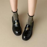 China Fashion Black Flat Loafer Shoes 4CM Heel Height Patent Cowhide Leather Square Toe for sale
