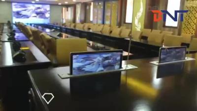 China Intelligent paperless conference system pop up desk lcd monitor lift with touch screen for sale