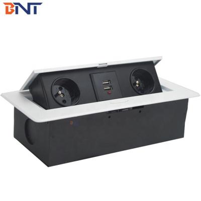 China 2* French power and 2*USB charger desktop power socket with usb port for sale