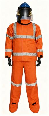 China High Pressure Water Jetting Safety Suit Puncture Resistant Full Body Protective Suit Waterproof for sale