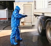 China Anti Corrosion Water Blasting Safety Suits Breathable Full Body Coverall Suit Tear Resistant for sale