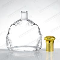 China Custom Size Glass Wine Decanter 700ml 1000ml Healthy Lead Free Glass Bottle for sale