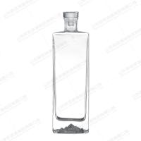 China 500Ml Empty Liquor Spirits Glass Whiskey Bottles for Vodka Gin Whiskey Mountain Bottles for sale