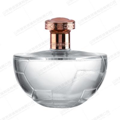 China 500ml 700ml Whiskey Decanter for Industrial Lead-free Glass Xo Brandy Wine Bottles for sale