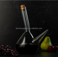 China Twisty Glass Bottle For Whiskey Gin Rum XO 300ml 500ml 750ml 1000ml Clear for sale