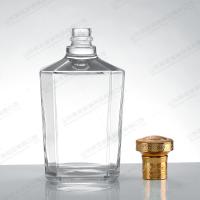 China 1500ml Red Wine Decanter Crafted from High Borosilicate Glass for Wine Lovers' Pleasure for sale