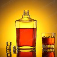 China 1500ml Red Wine Decanter Crafted from High Borosilicate Glass for Wine Lovers' Pleasure for sale