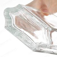 China Classic Square Clear Packing Wine Bottle With Glass Lid 500ml 750ml 1000ml for sale
