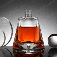 China Clear Glass Crystal Decanter Set Perfect for Storing and Serving Beverages for sale