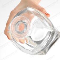 China Square Whiskey Glass Bottle Empty Liquor Bottles Bottle Color Customied 700ml Vodka with Cap for sale