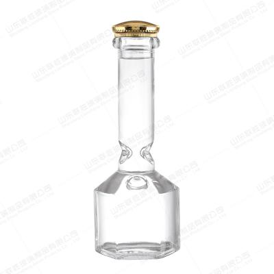 China Healthy Lead-free Glass Bottles for Whisky and Wine Production in Customized Colors for sale