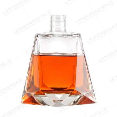 China Diamonds Shaped Glass Tequila Bottle 500ml 700ml 750ml for Wine Industrial Beverage for sale