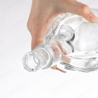 China Glass Bottle for Whisky/Vodka/Liquor 250ml 375ml 500ml 700ml 750ml Popular Design Gold Lid for sale