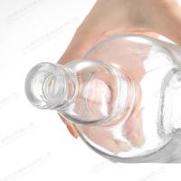 China Clear Glass Wine Bottle with Lid 350ml 500ml 750ml 1000ml Capacity Durable and Sturdy for sale