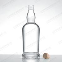 China Clear Glass Wine Bottle with Lid 350ml 500ml 750ml 1000ml Capacity Durable and Sturdy for sale