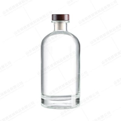 China Industrial Beverage Glass Bottle 700ml 750ml 1000ml for Whiskey Vodka Brandy Gin for sale