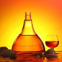 China Clear Glass Liquor Bottle With Corking OEM/ODM Acceptable 375ml 500ml 750ml Whisky Bottle for sale