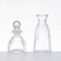 China Glass Collar Manufacture Creative Unique 8oz 14oz Candle Jars with Gold Lids for sale