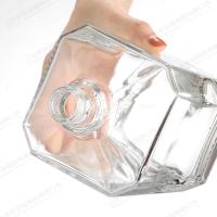 China Yuncheng 500ml Miniature Glass Bottles for Whisky Liquor Healthy Lead-free Material for sale