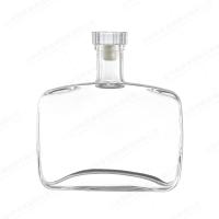 China Glass Body Material 375ml 500ml 750ml 1000ml Vodka Gin Rum Tequila Wine Bottles with Cork for sale