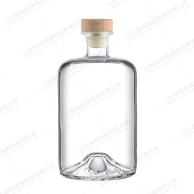 China Nordic Empty 750ml Glass Bottle for Vodka Gin Whiskey Healthy Lead-free Material for sale