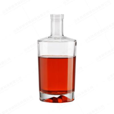 China Custom Glass Bottle for Vodka Brandy Gin Tequila Rubber Stopper Sealing Type and Lids for sale