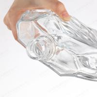 China Customized Flat Glass Bottle 375ml 500ml 750ml 1000ml Whiskey Liquor Bottle for Home Bar for sale