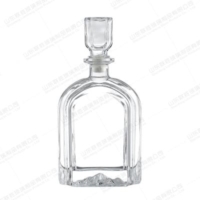 China Clear Glass Body Material 700ml 1000ml Wine Bottle With Cork for Customized Vodka Liquor for sale