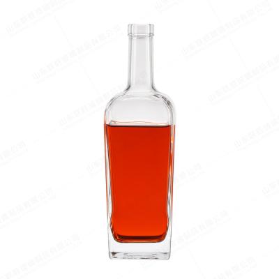 China Customized Bottle Color 750ml Square Vodka Glass Bottle for Brandy and Gin for sale