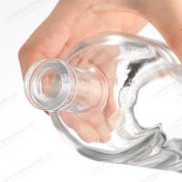China Rubber Stopper Sealing Type Glass Bottle for Customied Liquor Wine Whisky Vodka Gin for sale