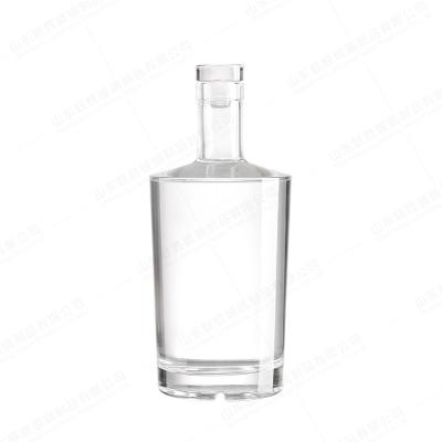 China OEM/ODM Acceptable 750ml Thick-bottomed Prismatic Glass Bottle for Vodka for sale