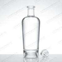 China Base Material Glass Glass Whiskey Vodka Bottles with Custom Size Accepted 500ml 750 Ml for sale
