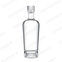 China Base Material Glass Glass Whiskey Vodka Bottles with Custom Size Accepted 500ml 750 Ml for sale