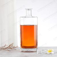 China Healthy Lead-free Glass Bottle Custom Size Accepted for Glass Whiskey Decanter 750 Ml for sale