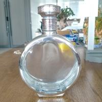 China Clear Glass Custom Electroplated Gold Gin Champagne Liquor Vodka Bottle With Cork Cap for sale